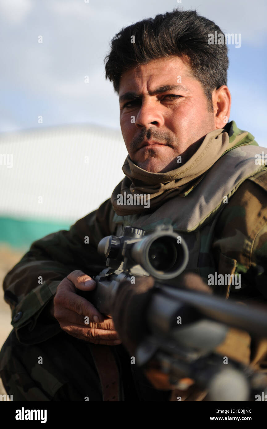 Commando sniper from 2nd commando hi-res stock photography and images ...