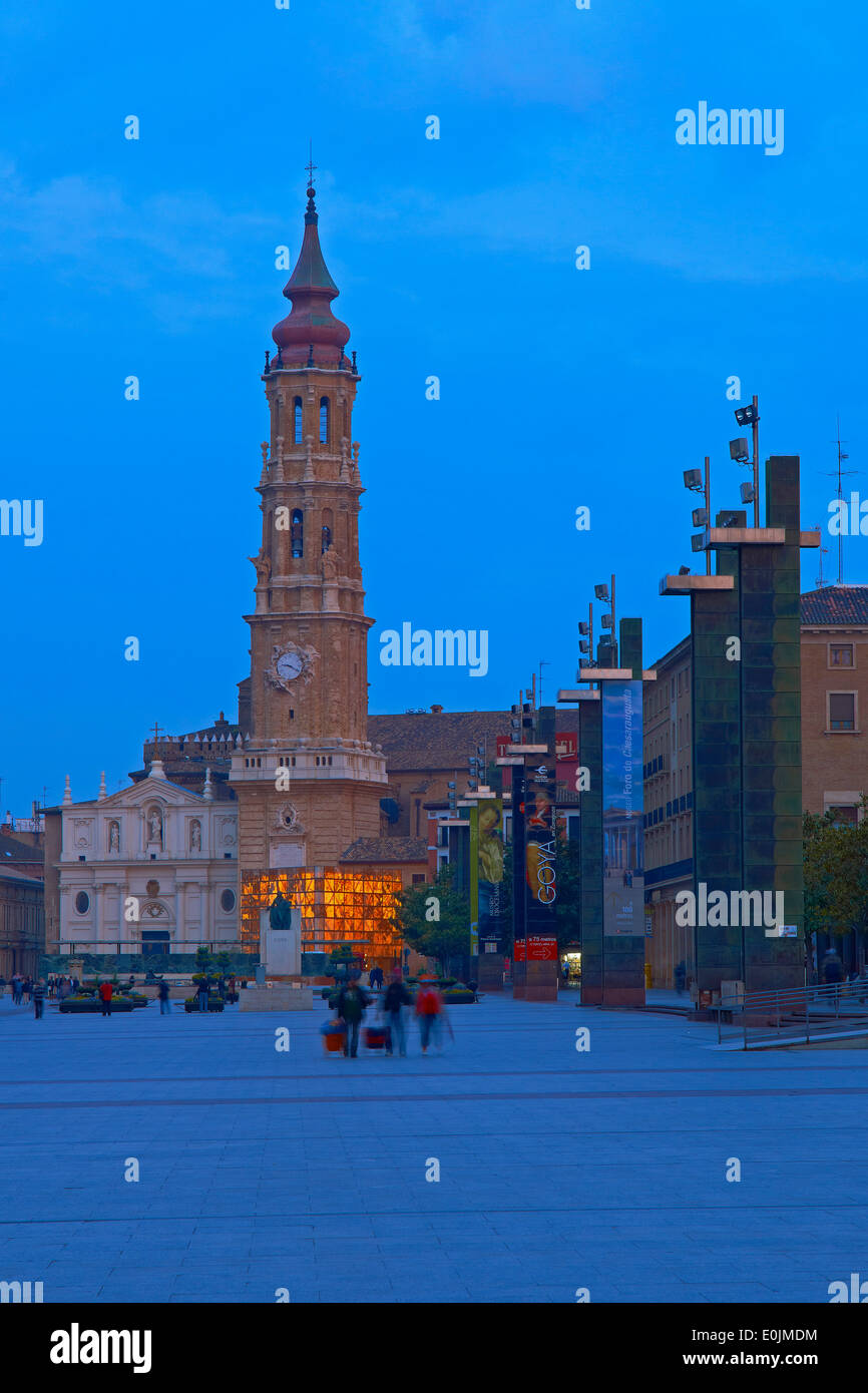 Zaragoza cathedral of san salvador hi-res stock photography and images ...