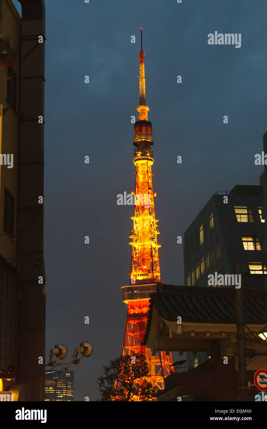 Tokyo tower and tokyo tower and tokyo tower hi-res stock photography ...