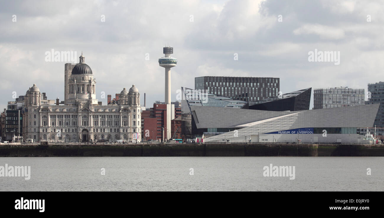 The port of liverpool building docks harbour board offices hi-res stock ...