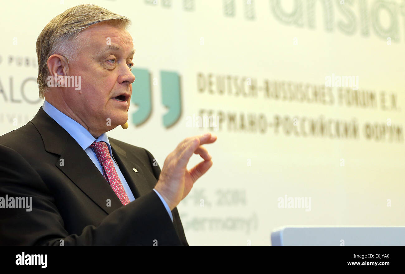 Vladimir yakunin hi-res stock photography and images - Alamy