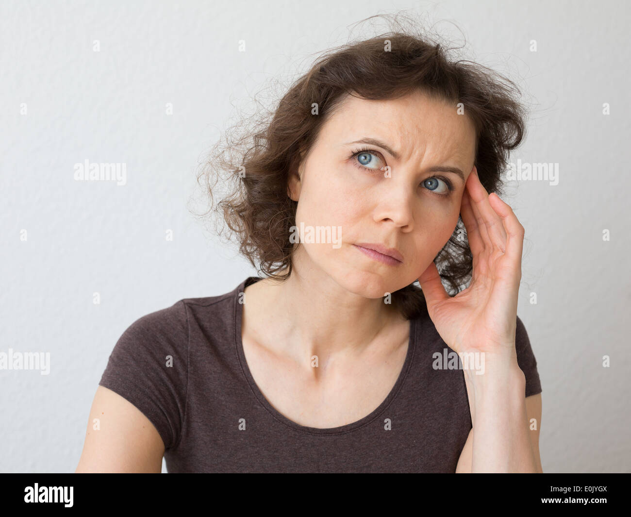Woman head thinking hi-res stock photography and images - Alamy