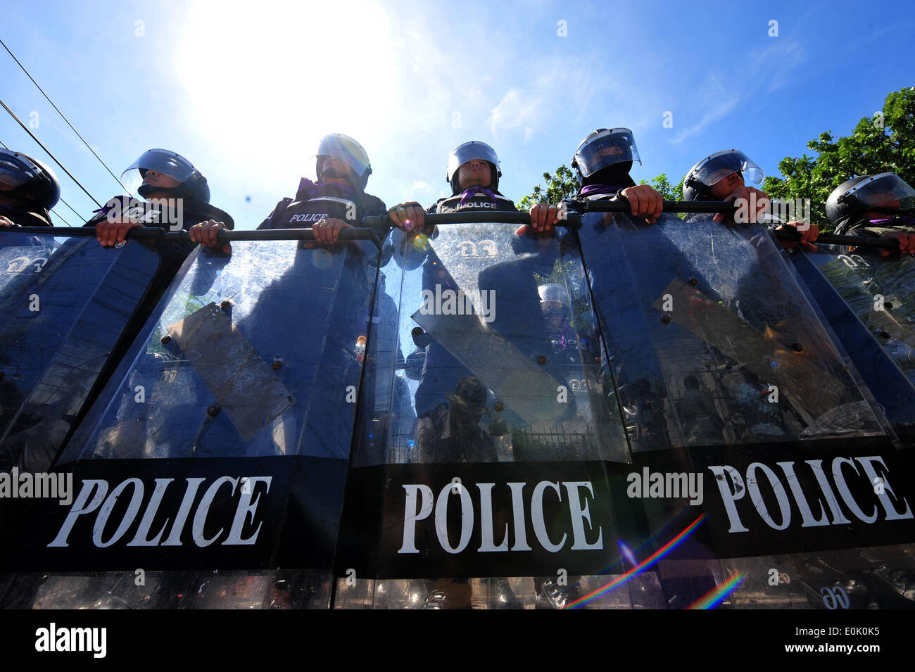 Thai security guard thai prime hi-res stock photography and images - Alamy