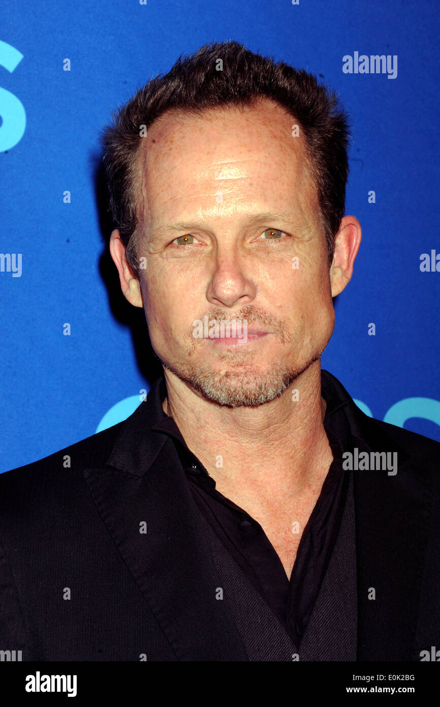 Dean winters hi-res stock photography and images - Alamy