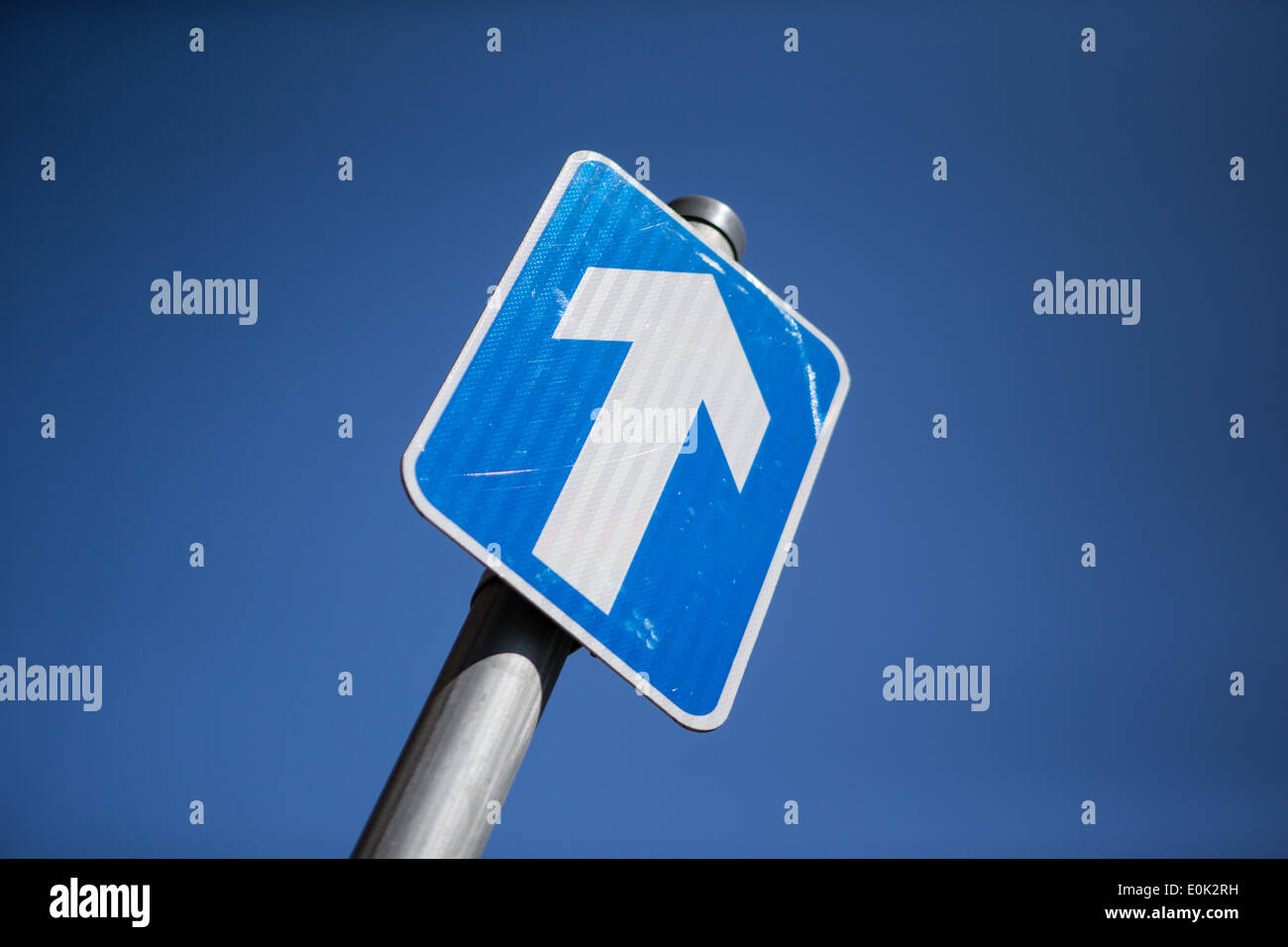 road sign one way sign Stock Photo - Alamy