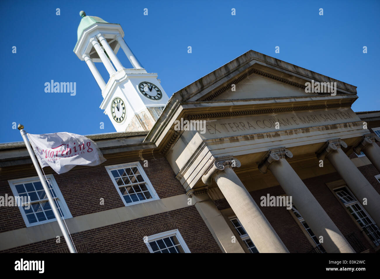 Worthing town hall hi-res stock photography and images - Alamy