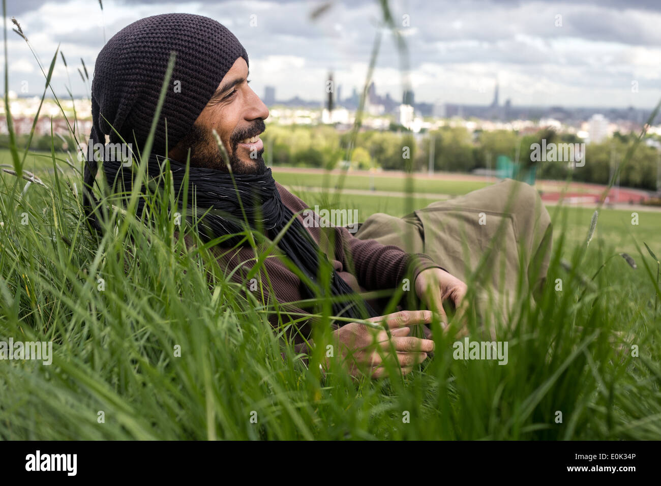 Grass clothing hi-res stock photography and images - Alamy