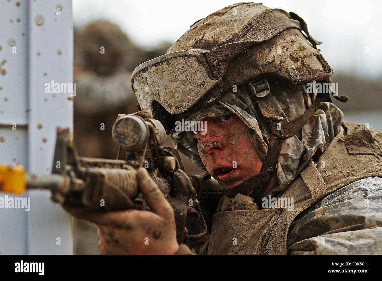 Military training mud hi-res stock photography and images - Alamy