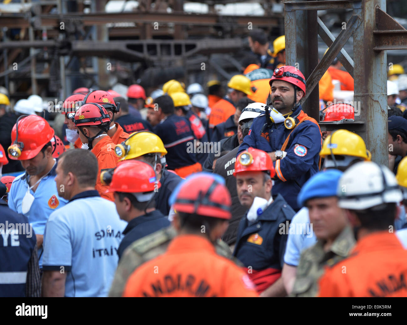 Soma, Turkey. 15th May, 2014. Recuers wait outside the entrance of the ...