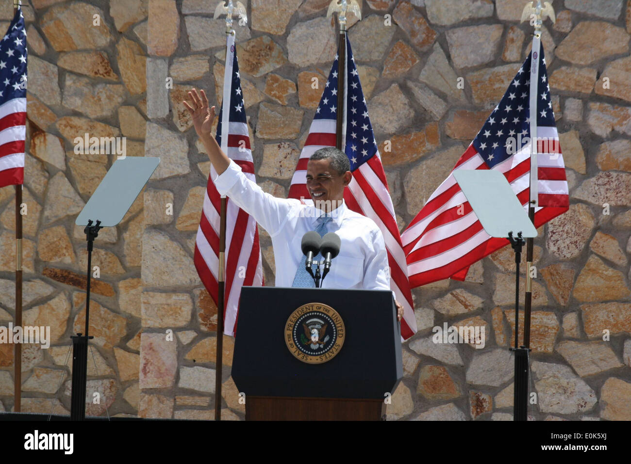 President Barack Obama waves to a crowd during his address at Chamizal ...