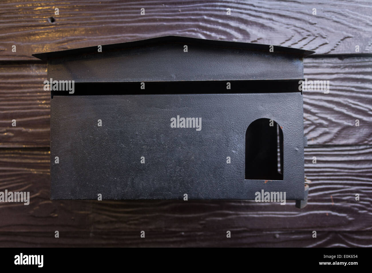 Mailbox symbol hi-res stock photography and images - Alamy