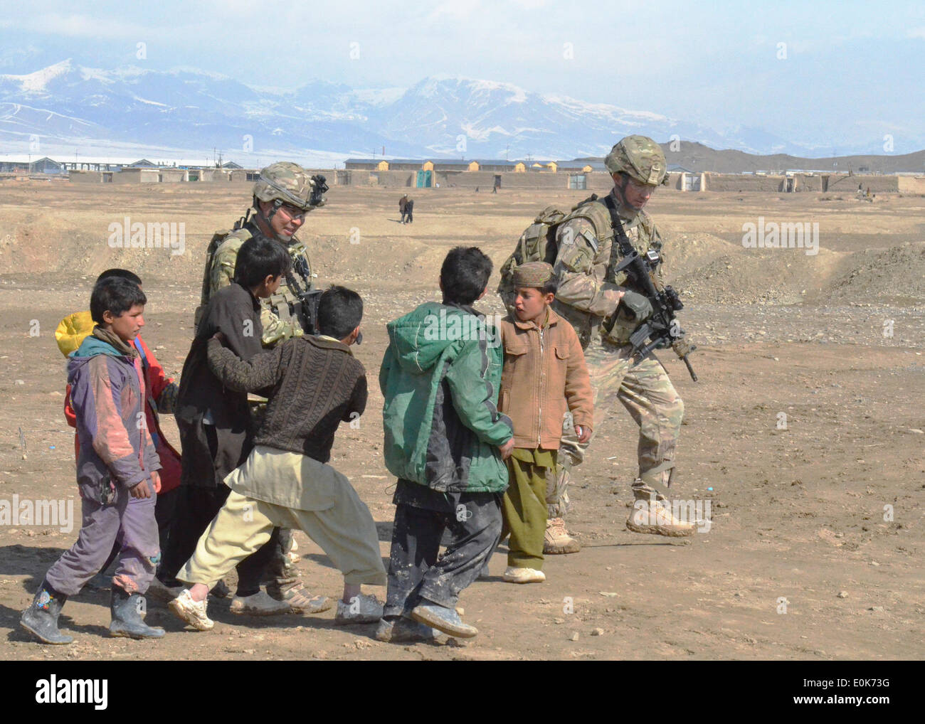 Army liaison officer from hi-res stock photography and images - Alamy