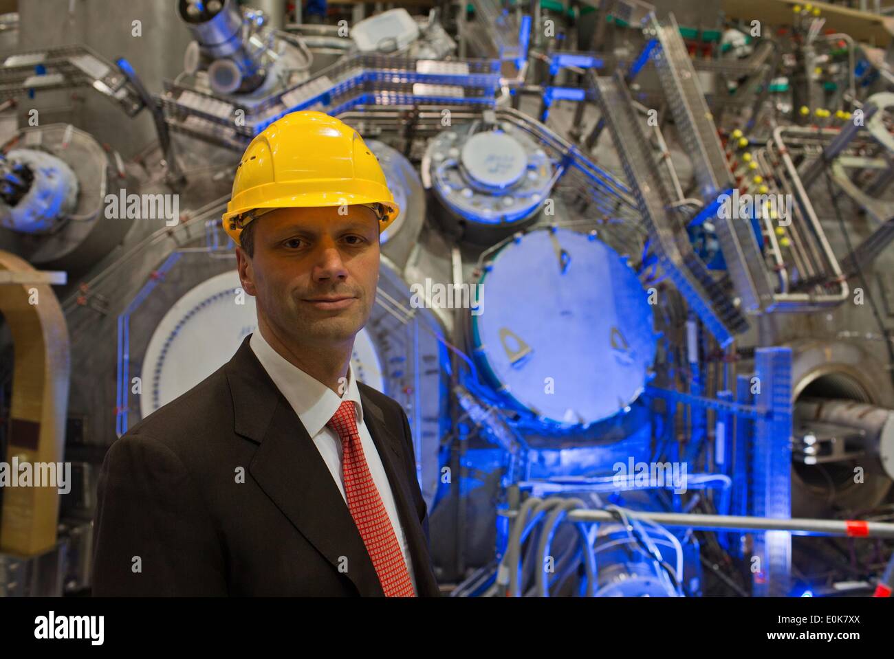 Max planck institute plasma physics hi-res stock photography and images ...