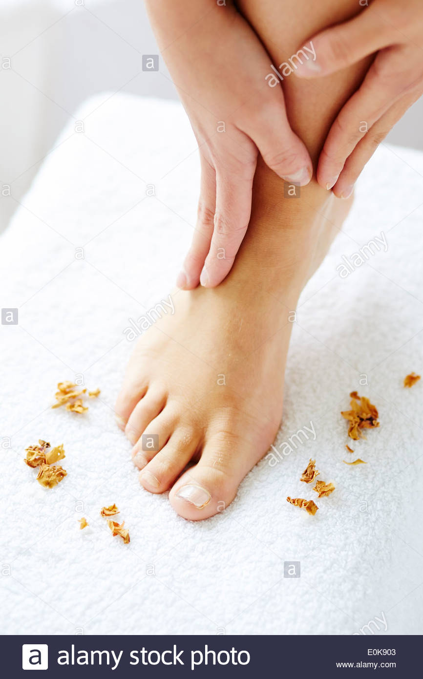 Woman Sore Feet Heels Stock Photos & Woman Sore Feet Heels Stock Images ...