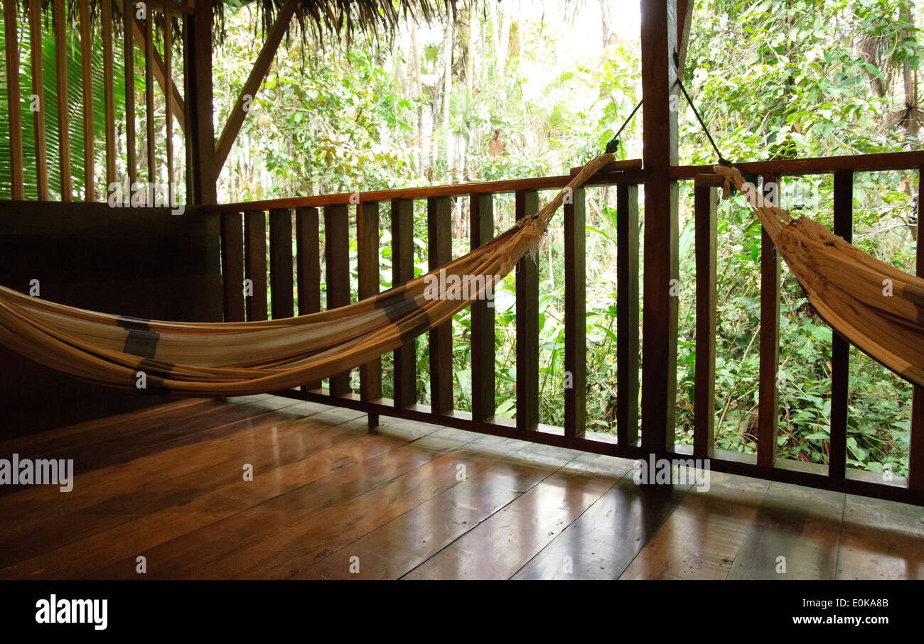 Hammocks amazon hi-res stock photography and images - Alamy