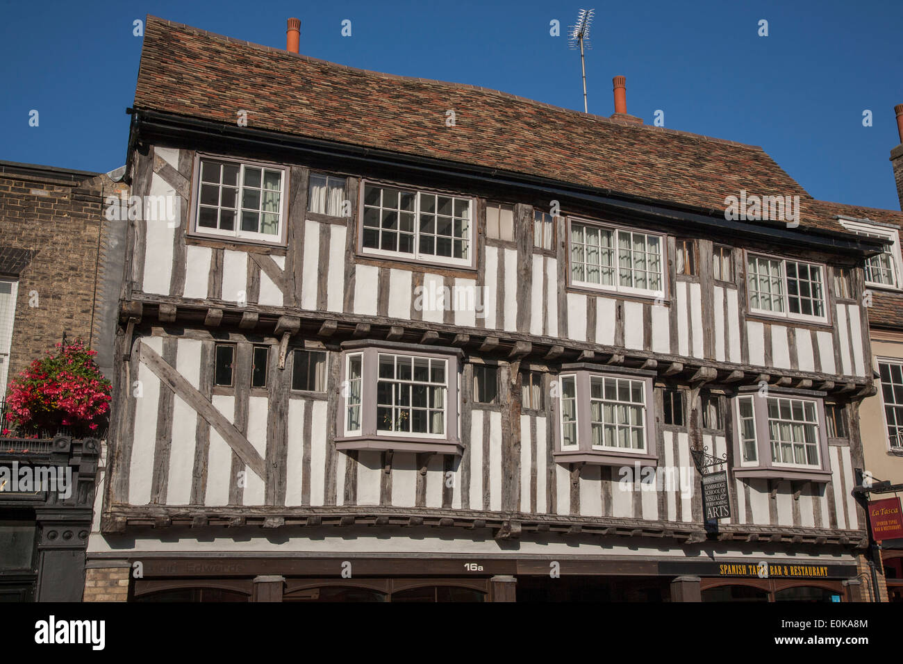 Bridge House, Cambridge School Visual Performing Arts Sign, Cambridge ...