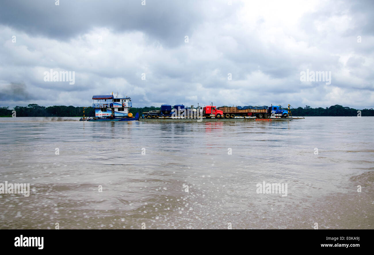 Yasuni national park boat hi-res stock photography and images - Alamy