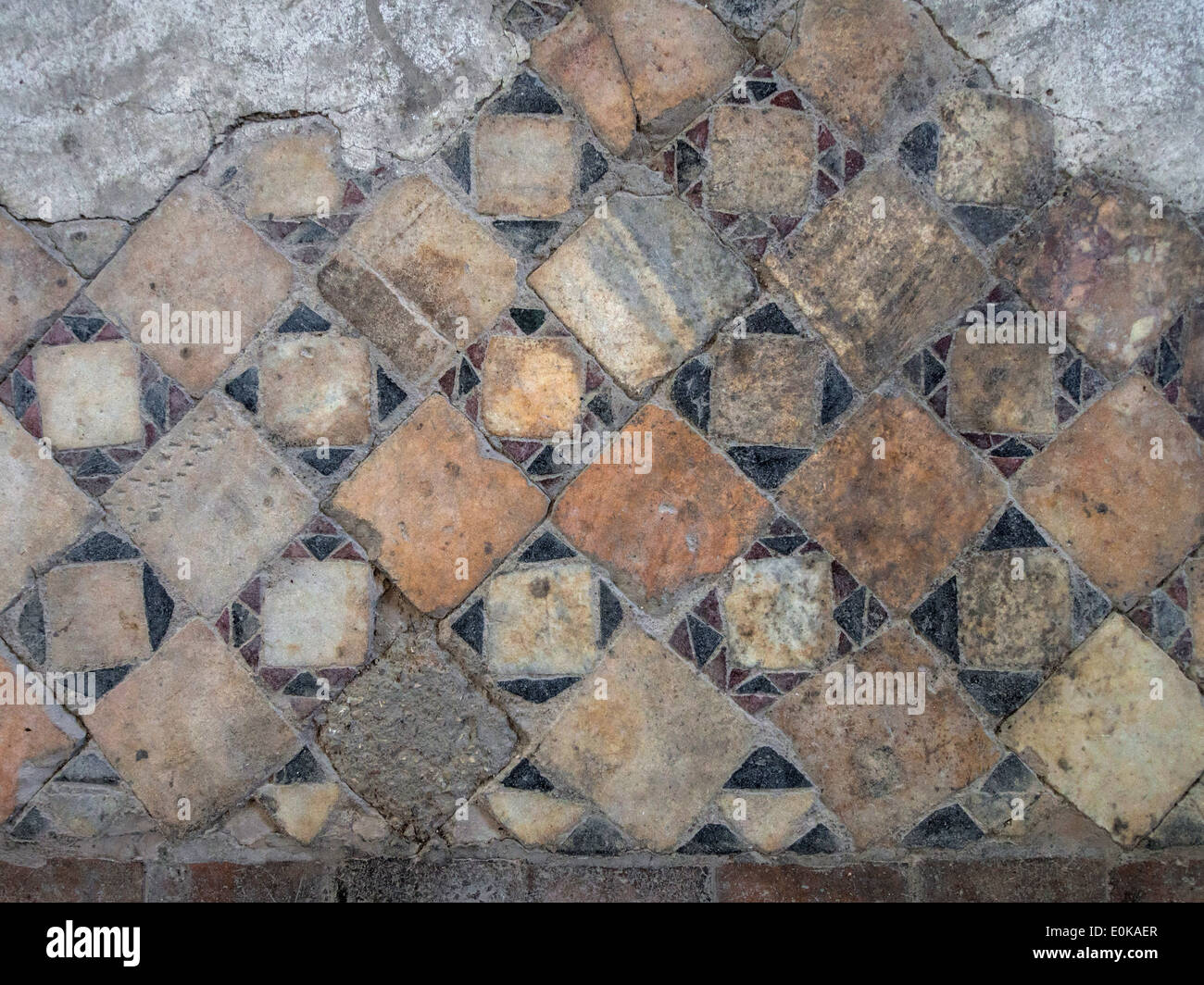 Romanesque stone church hi-res stock photography and images - Alamy