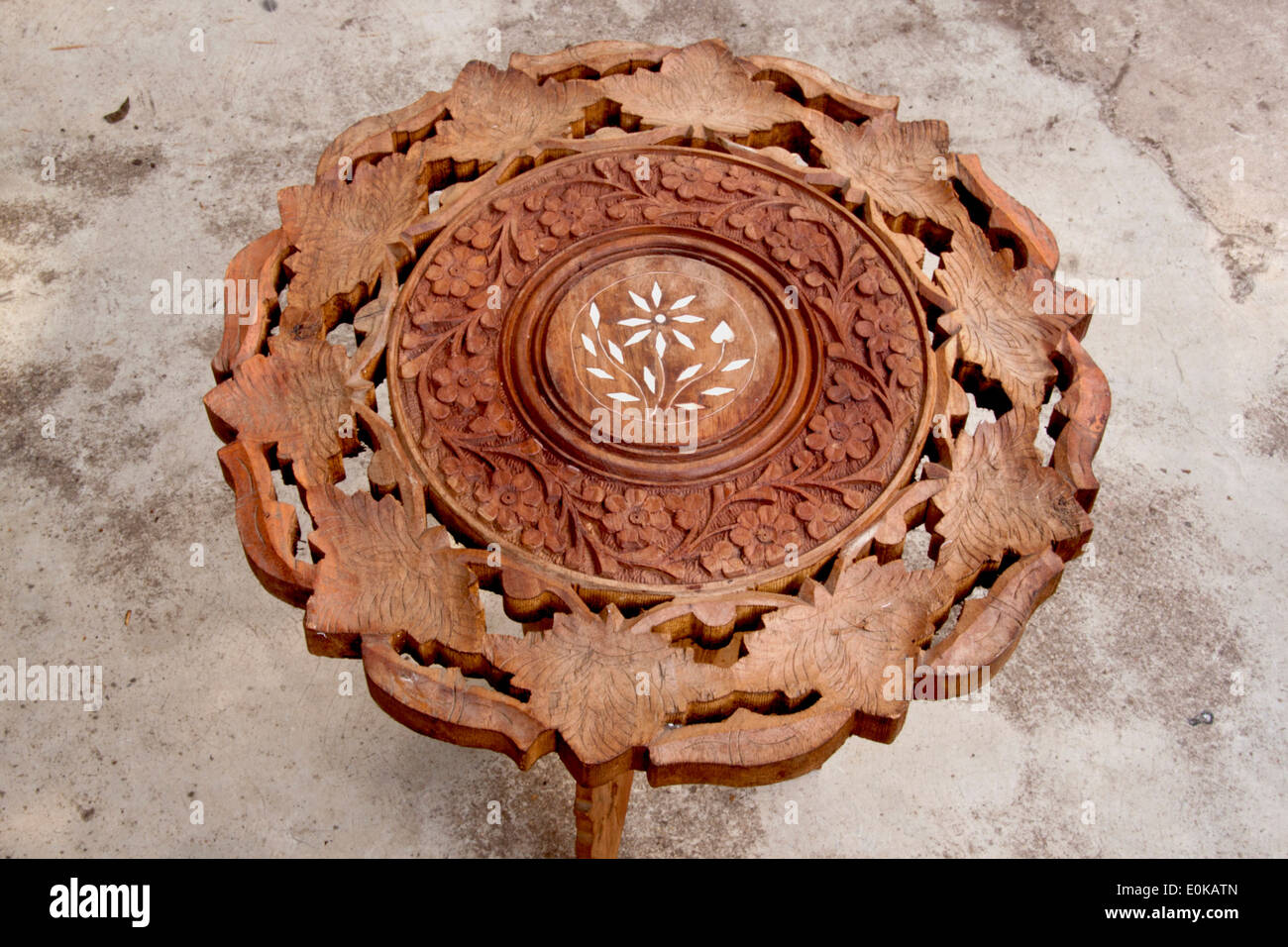 Ornately carved woodwork hi-res stock photography and images - Alamy