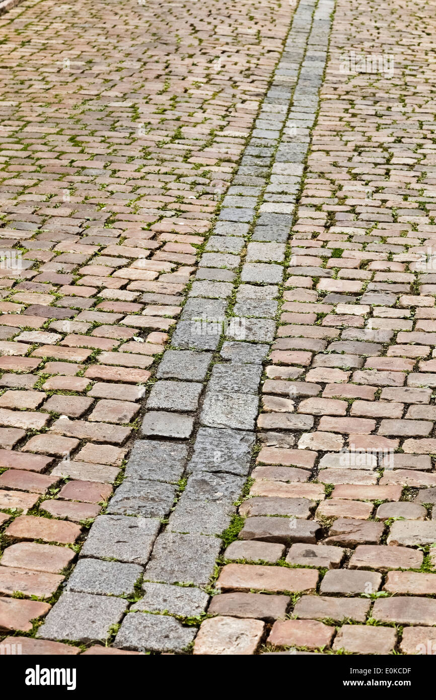 Old cobblestones hi-res stock photography and images - Alamy