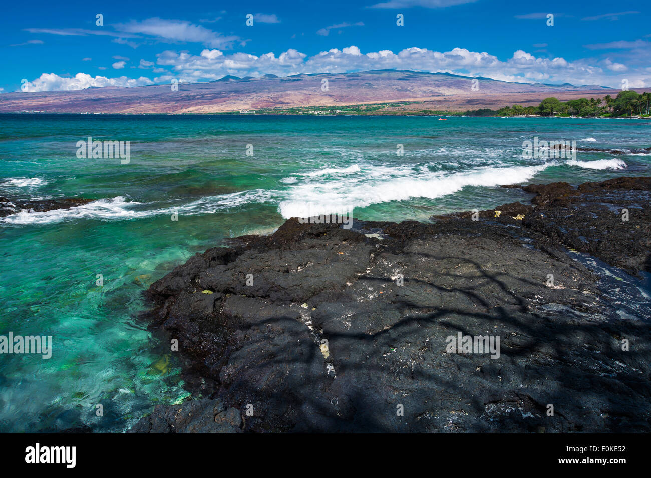 The Kohala Mountains from Puako, Kohala Coast, The Big Island, Hawaii ...