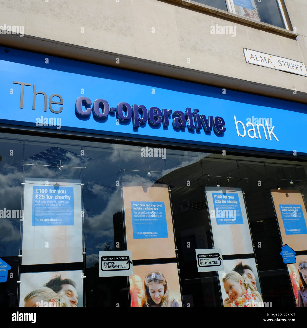 Co operative banking hi-res stock photography and images - Alamy