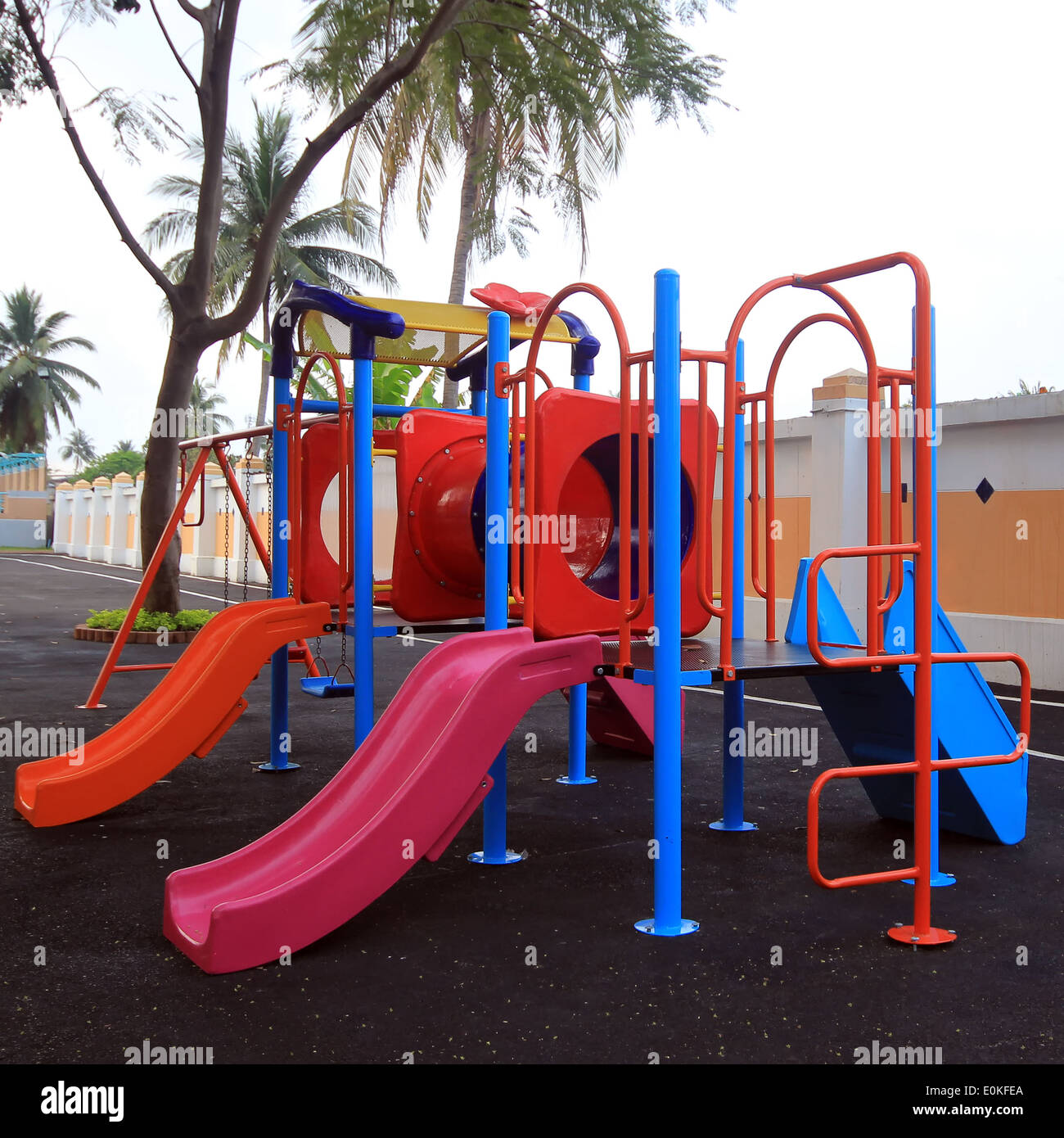 Children park playground climb hi-res stock photography and images - Alamy
