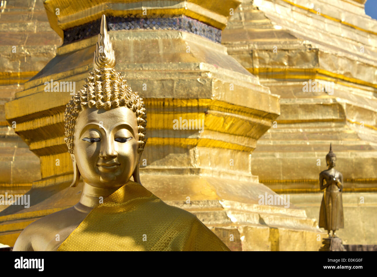 Gold face hi-res stock photography and images - Alamy