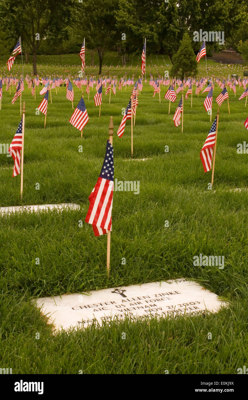 Memorial Day flag on grave, Eagle Point National Cemetery, Oregon Stock ...