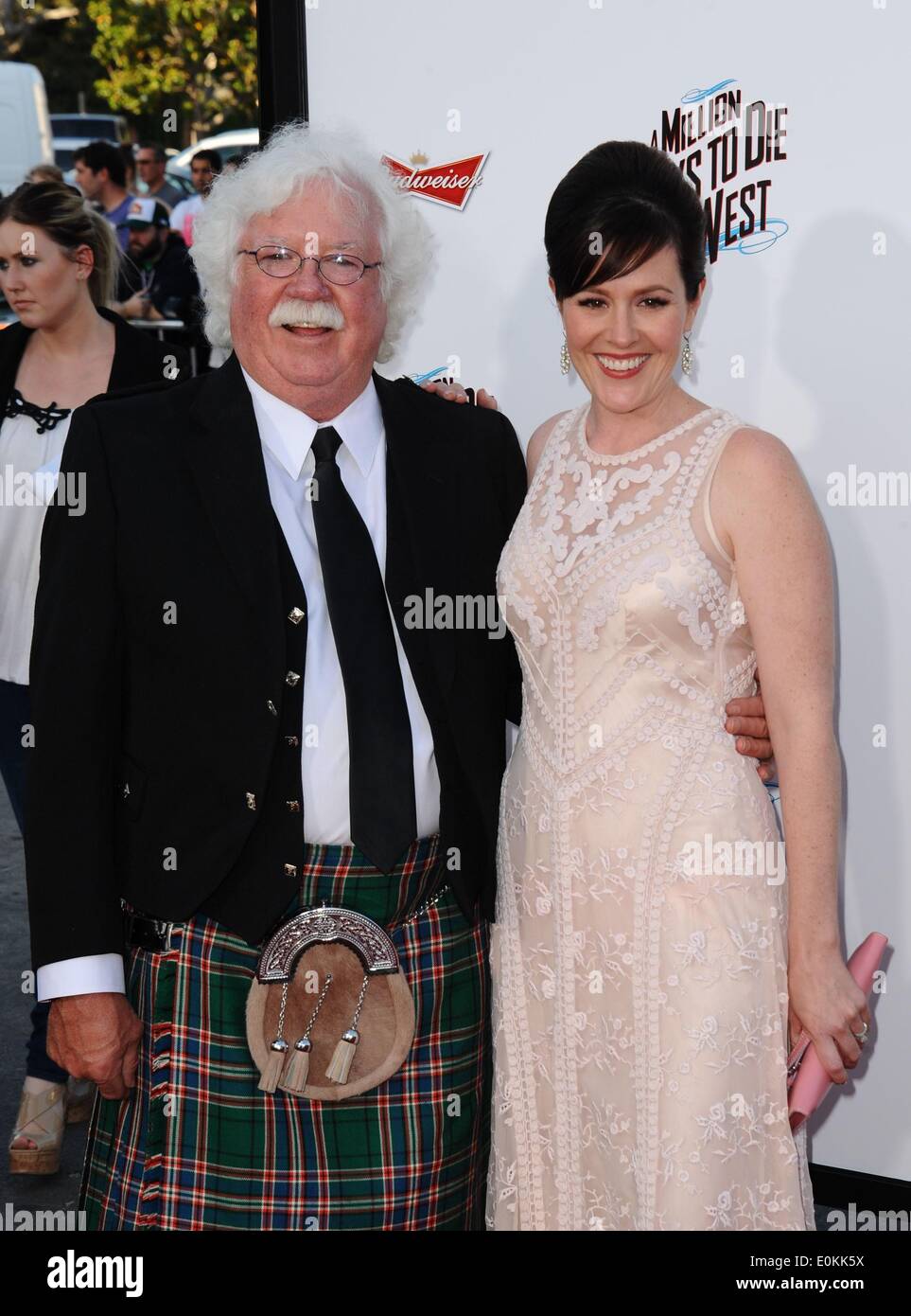 Los Angeles, CA, USA. 15th May, 2014. Ron MacFarlane, Rachel MacFarlane ...