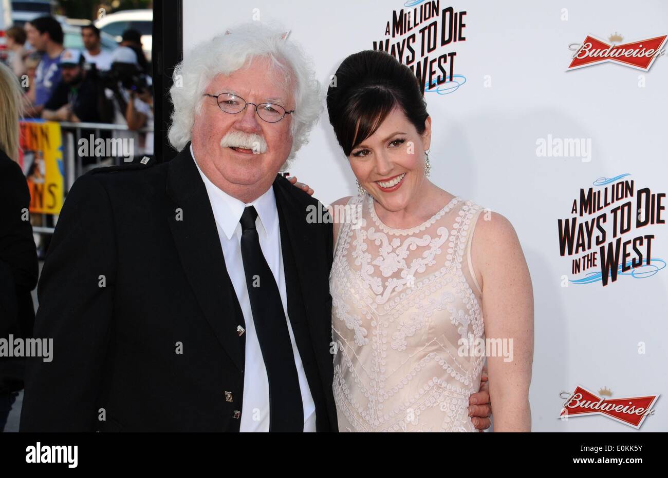 Los Angeles, CA, USA. 15th May, 2014. Ron MacFarlane, Rachel MacFarlane ...