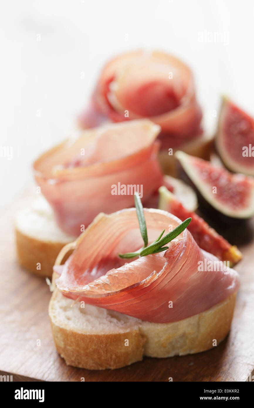 canapes with spanish jamon, spanish traditional food Stock Photo - Alamy