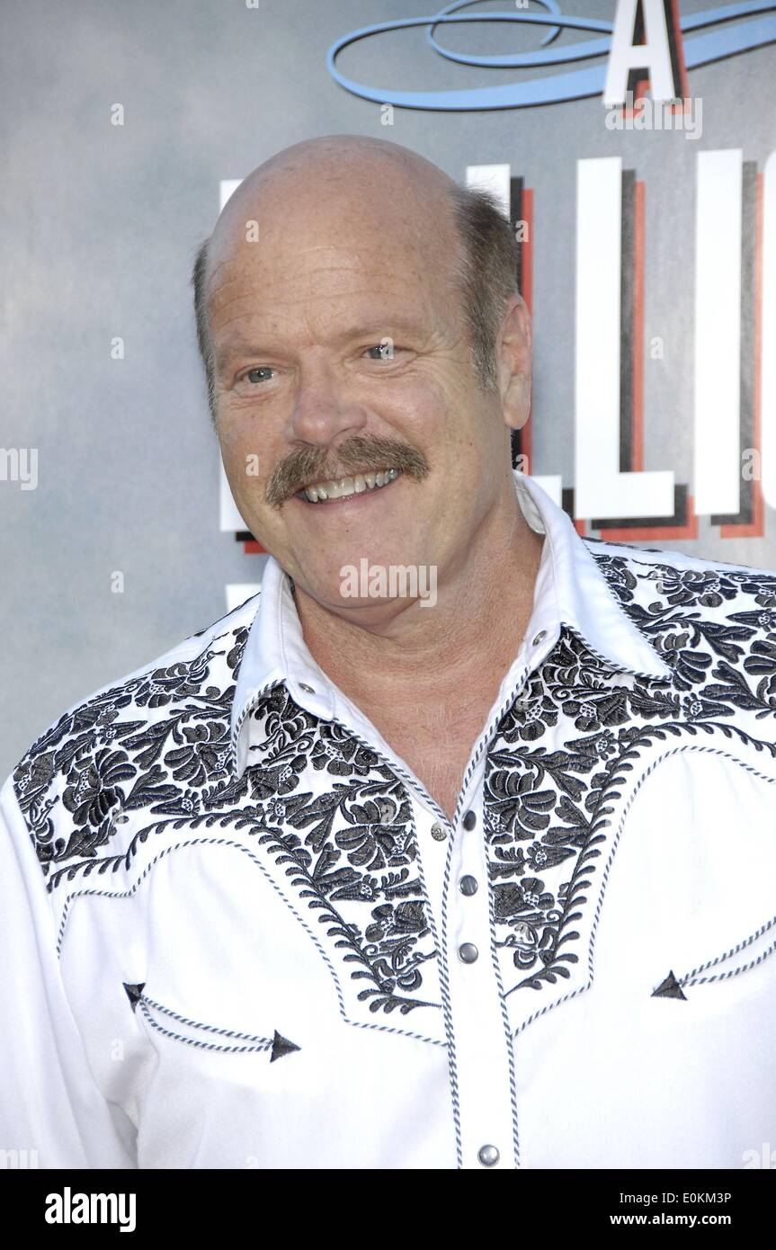 Los Angeles, CA, USA. 15th May, 2014. Rex Linn at arrivals for A ...