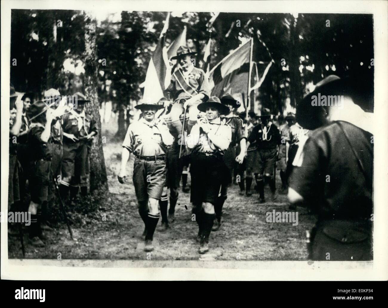 Aug. 08, 1933 - Swedish Boy Scouts chairing Lord Powell, at World ...