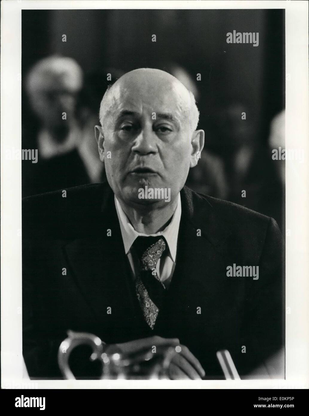 1935 dr bernard bergman hi-res stock photography and images - Alamy