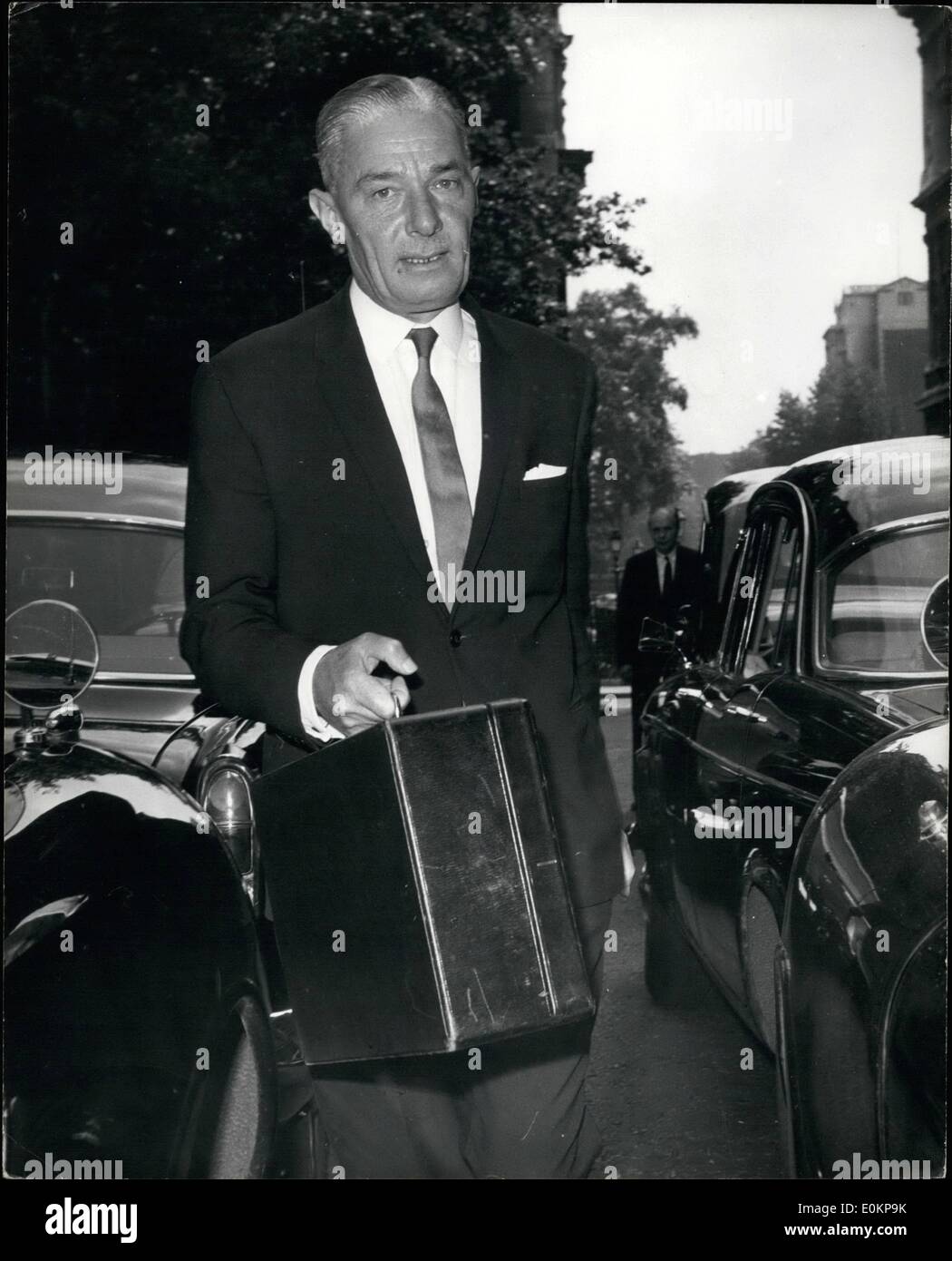 Jul. 07, 1944 - Conciliatory moves in the Postman's strike Threat P.M.G ...