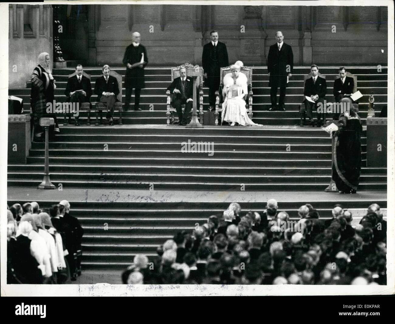 May 05, 1935 - King and Queen receive loyal addresses from Parliament ...