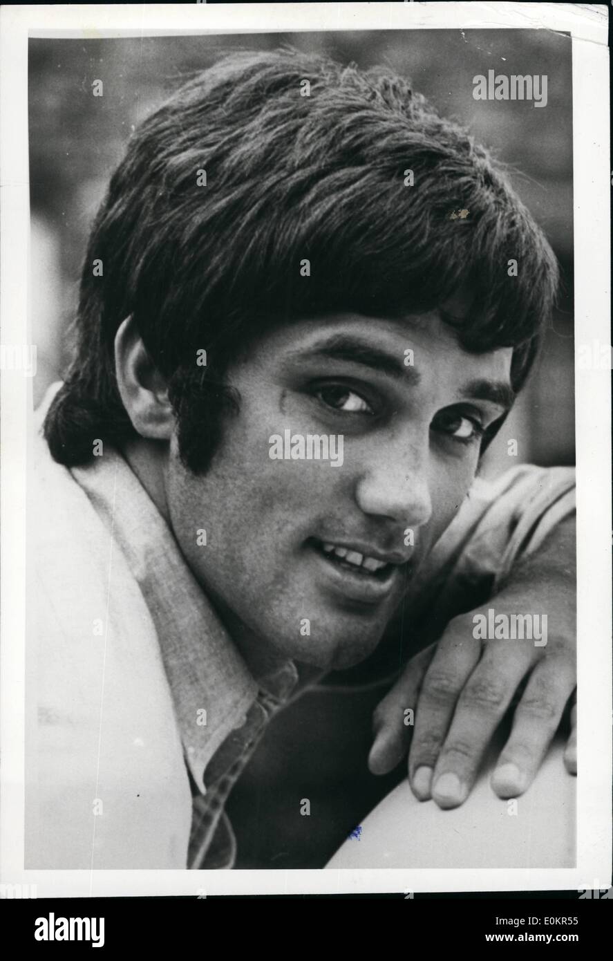 1946 george best hi-res stock photography and images - Alamy