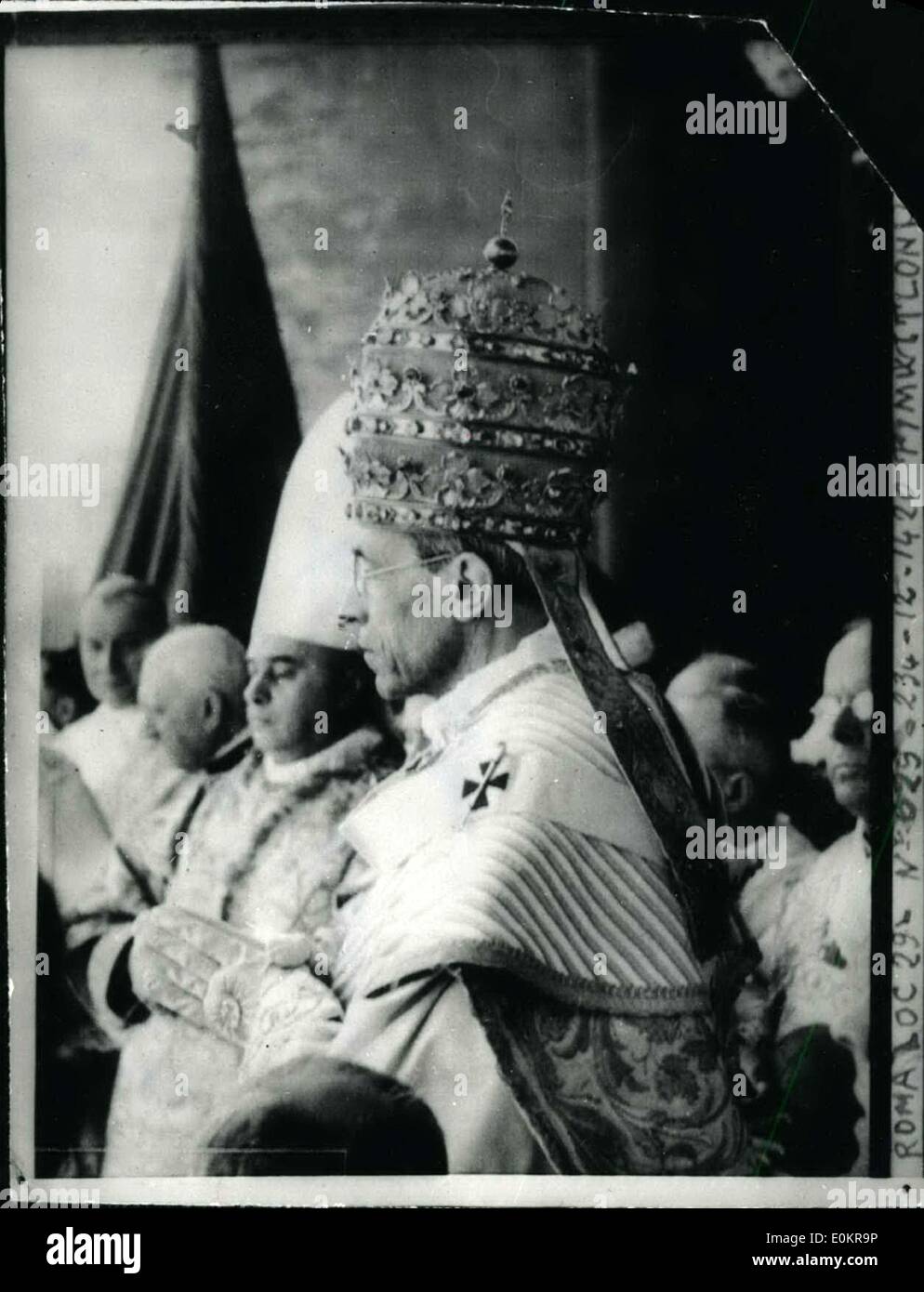 Mar. 12, 1939 - Pope Pius XII, wearing triple crown after coronation ...