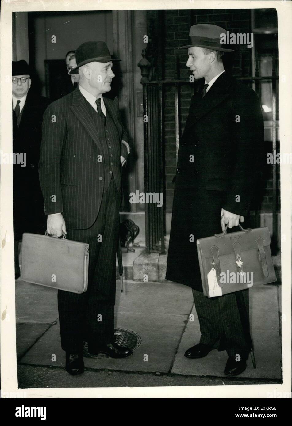 Dec. 12, 1946 - LORD WAVELL AT DOWNING STREET. KEYSTONE PHOTO SHOWS ...