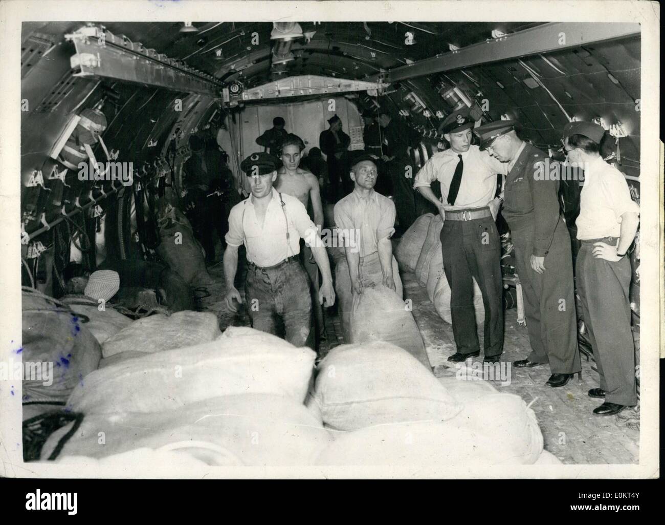 Aug. 08, 1948 - Largest Plane for Berlin ''Lift'' Carries 23 tons of ...