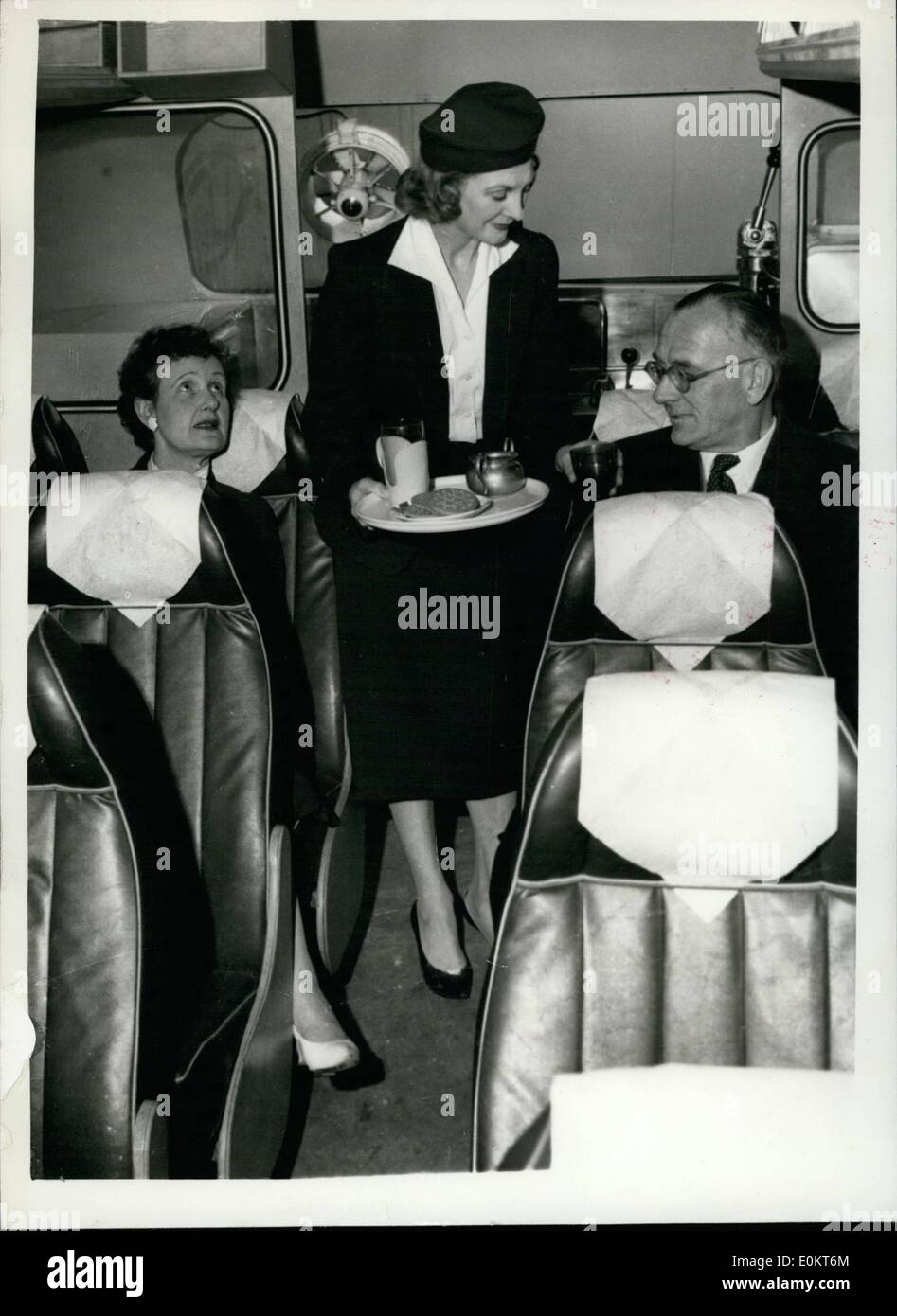 1950 bus hi-res stock photography and images - Alamy
