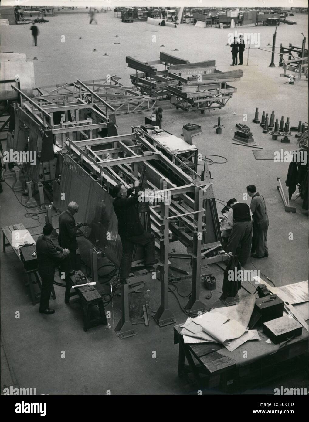 Final assembly building hi-res stock photography and images - Alamy