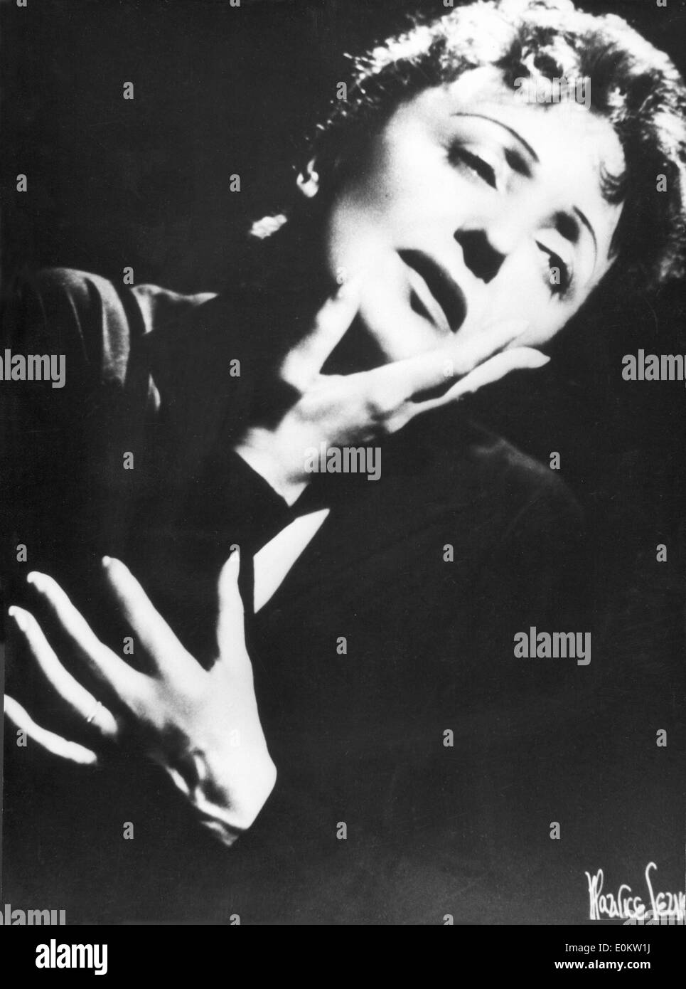 Edith piaf hi-res stock photography and images - Alamy