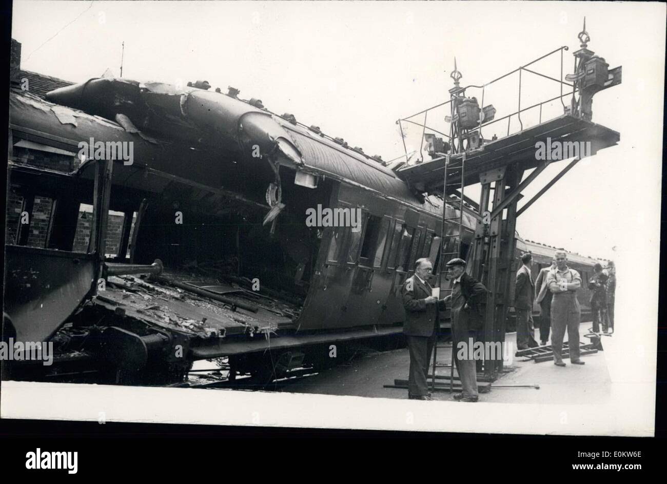 Aug. 08, 1951 - Eight killed - fifty injured when holiday trains crash ...