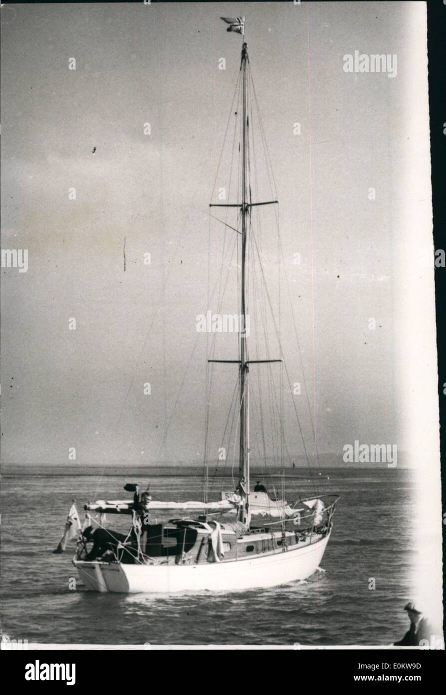 Vertue boat hi-res stock photography and images - Alamy