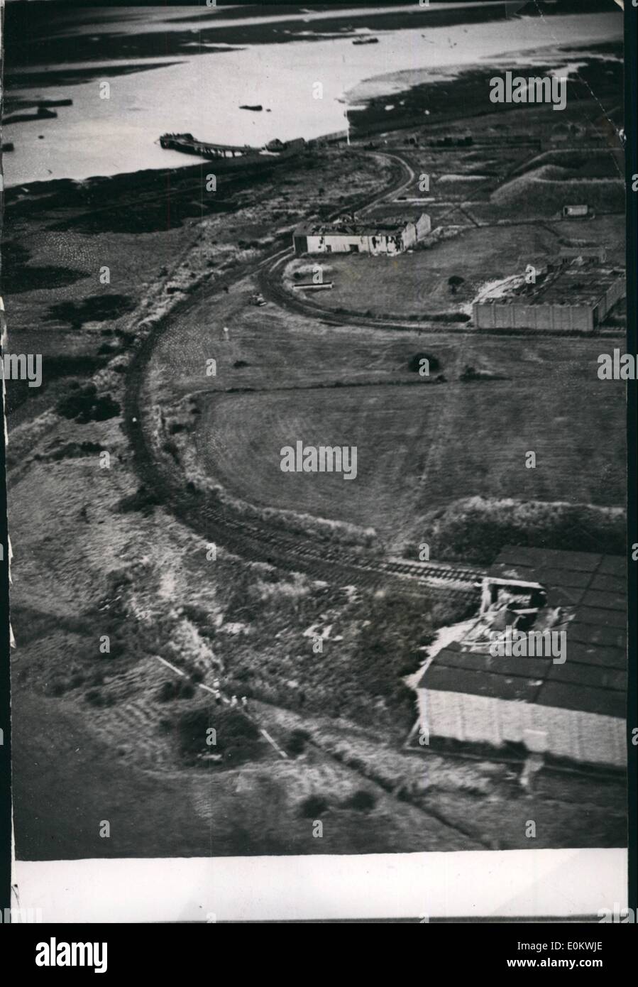 Jul. 07, 1950 - Navy Ammunition Barges blows up Explosion in Portsmouth ...