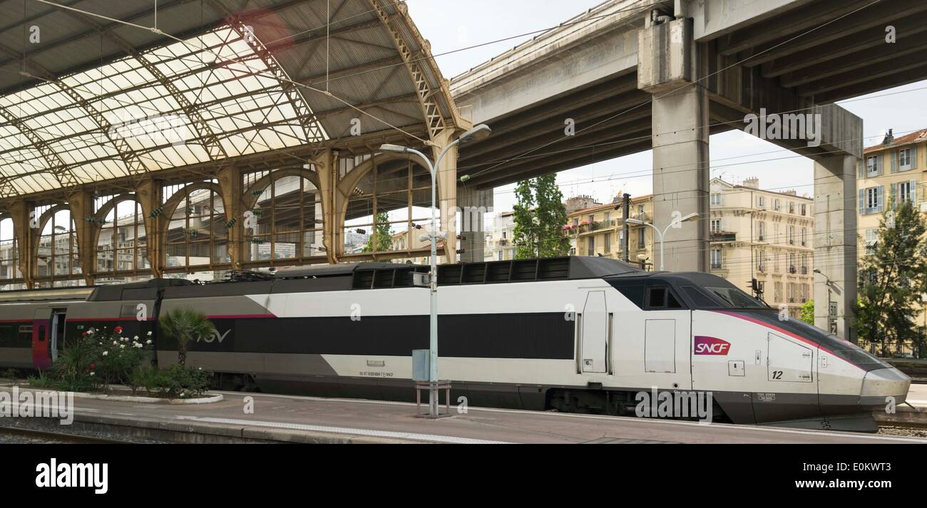 French highspeed train hi-res stock photography and images - Alamy