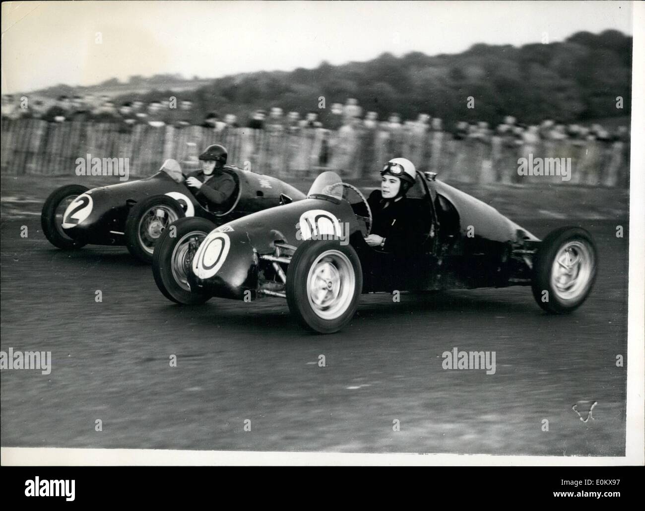 Oct. 10, 1950 - Women Drivers Fight In Out In 500 D.C. Speed Test At ...