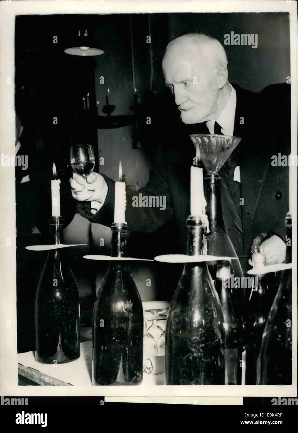 Oct. 10, 1952 - Annual tasting of the French wines in London. Testing ...